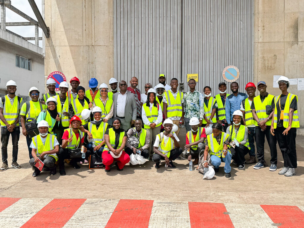 Découverte : Les étudiants de l’Université Général Lansana Conté ...